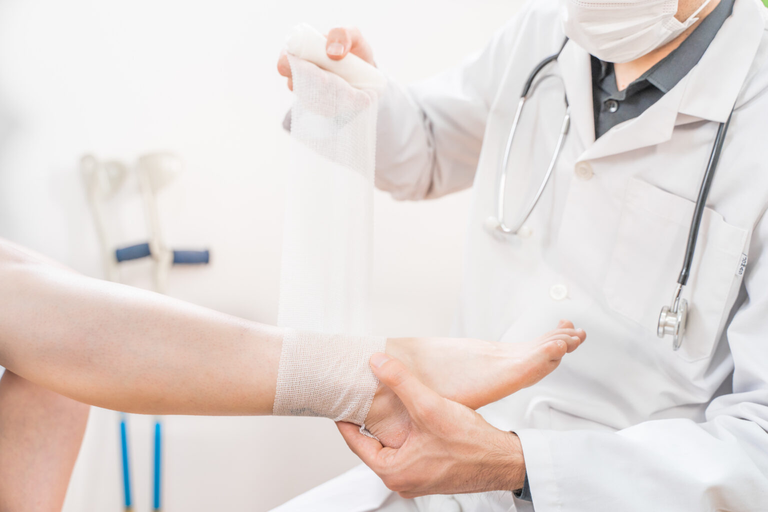 Wounds Asia 2022 | Vol 5 Issue 3 | Clinical effect of subcutaneous application of Cellmax™ on ...